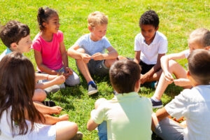 Grab the finger game - Kids Group Game - Party Games 4 Kids