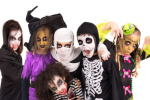The Spooky Walk - Fun Halloween Party Game - Party Games 4 Kids